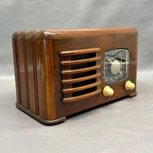 1941 Zenith toaster Radio Model 6D525 Mid Century - Etsy