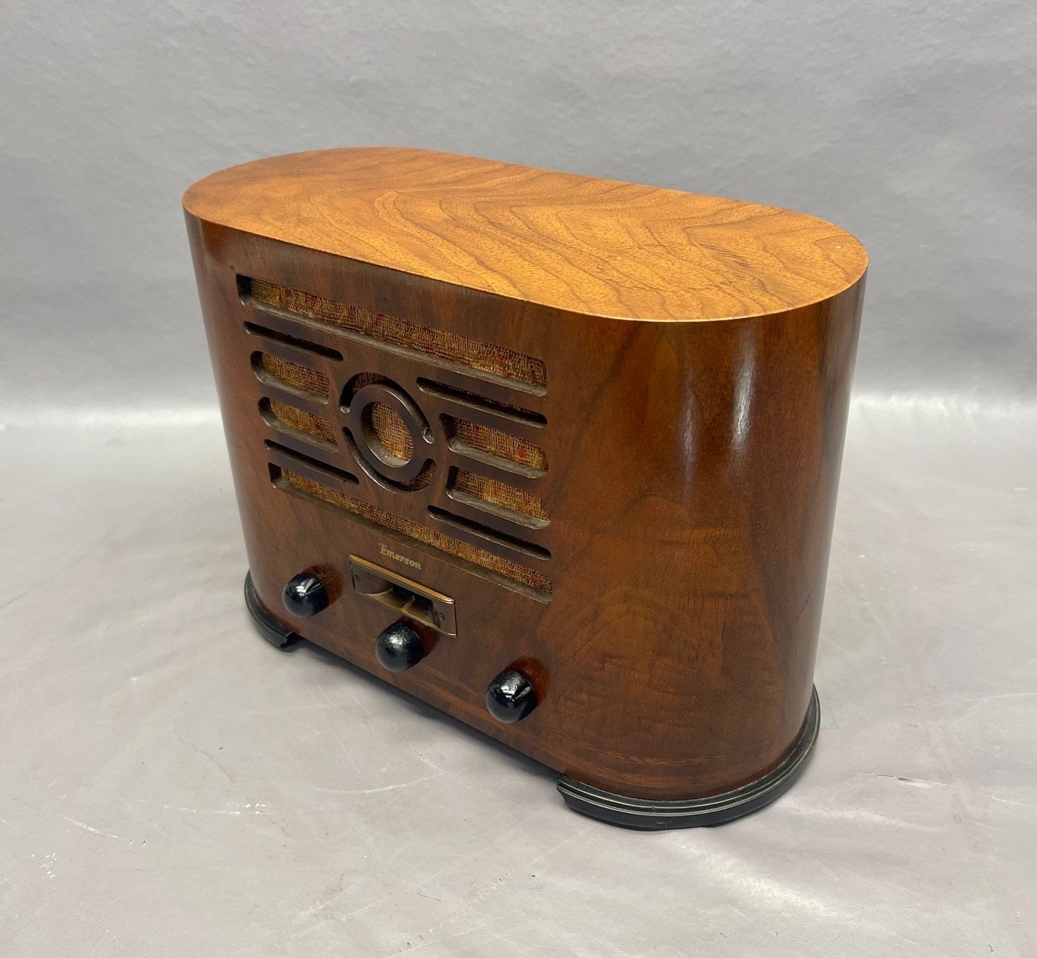 1936 Emerson Radio Model 106. Restored and Working. FREE - Etsy