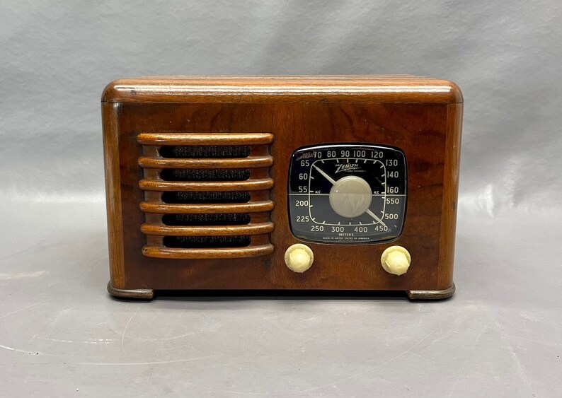 1941 Zenith toaster Radio Model 6D525 Mid Century - Etsy