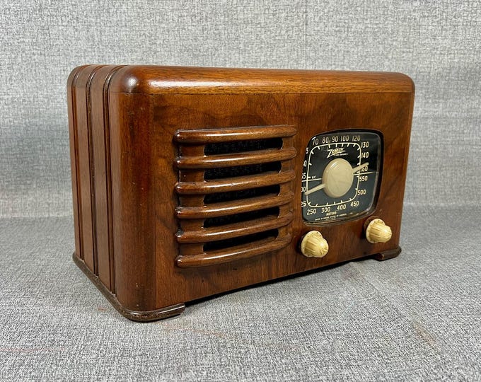LR074 1941 Zenith "toaster" Radio Model 6D525 Mid Century Radio. FREE ...