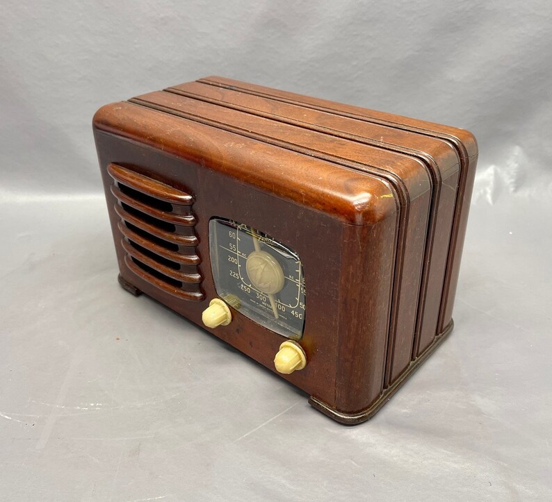1941 Zenith toaster Radio Model 6D525 Mid Century - Etsy