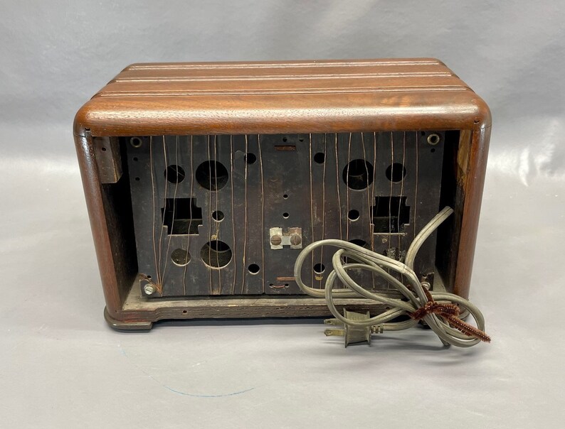 1941 Zenith toaster Radio Model 6D525 Mid Century - Etsy