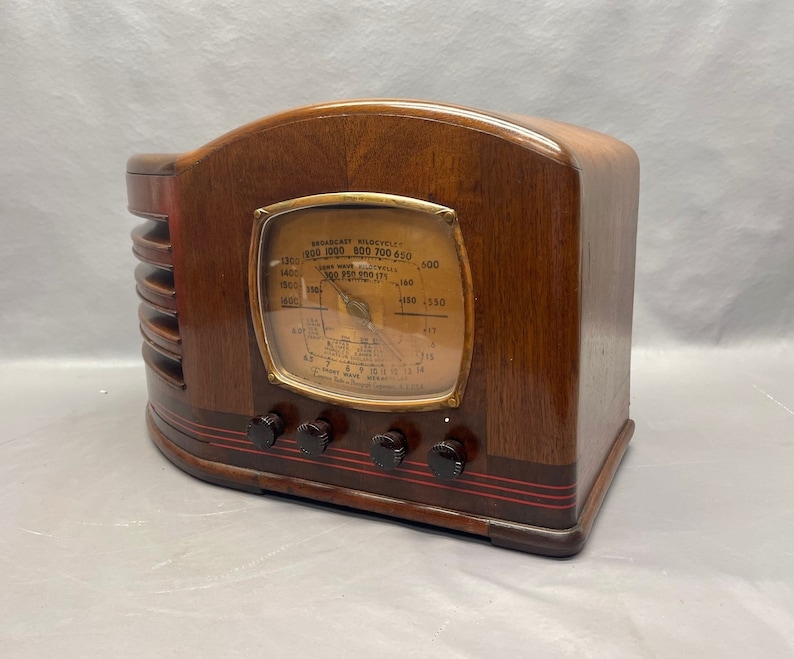 1938 Emerson Radio Model AR185. Mid Century Radio. FREE Shipping ...