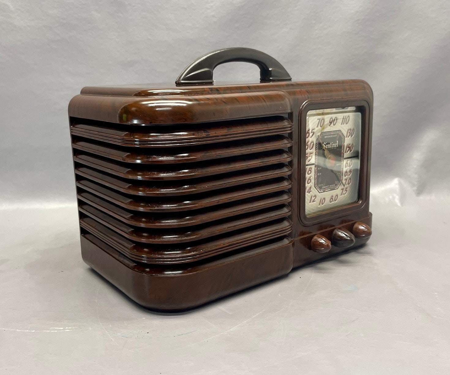 1941 Sentinel Radio Model 212W. Restored and Working FREE Shipping Mid ...
