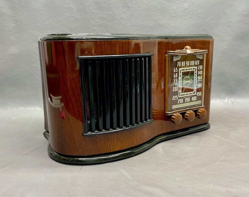 Amazing Restoration 1946 Sonora Radio Model RCU-208. Mid Century Radio ...