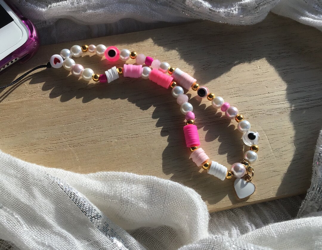Mobile Phone Bracelet Jewelry With Pretty Pearls and a Magnificent ...