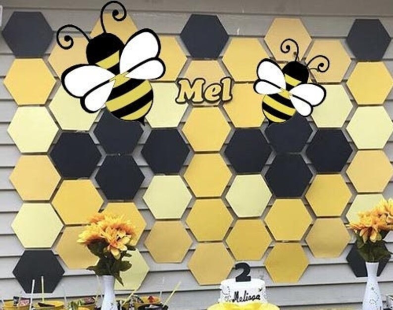 Bee Party Decoration Set of 1 Large Paper Honey Bee Paper Bee - Etsy
