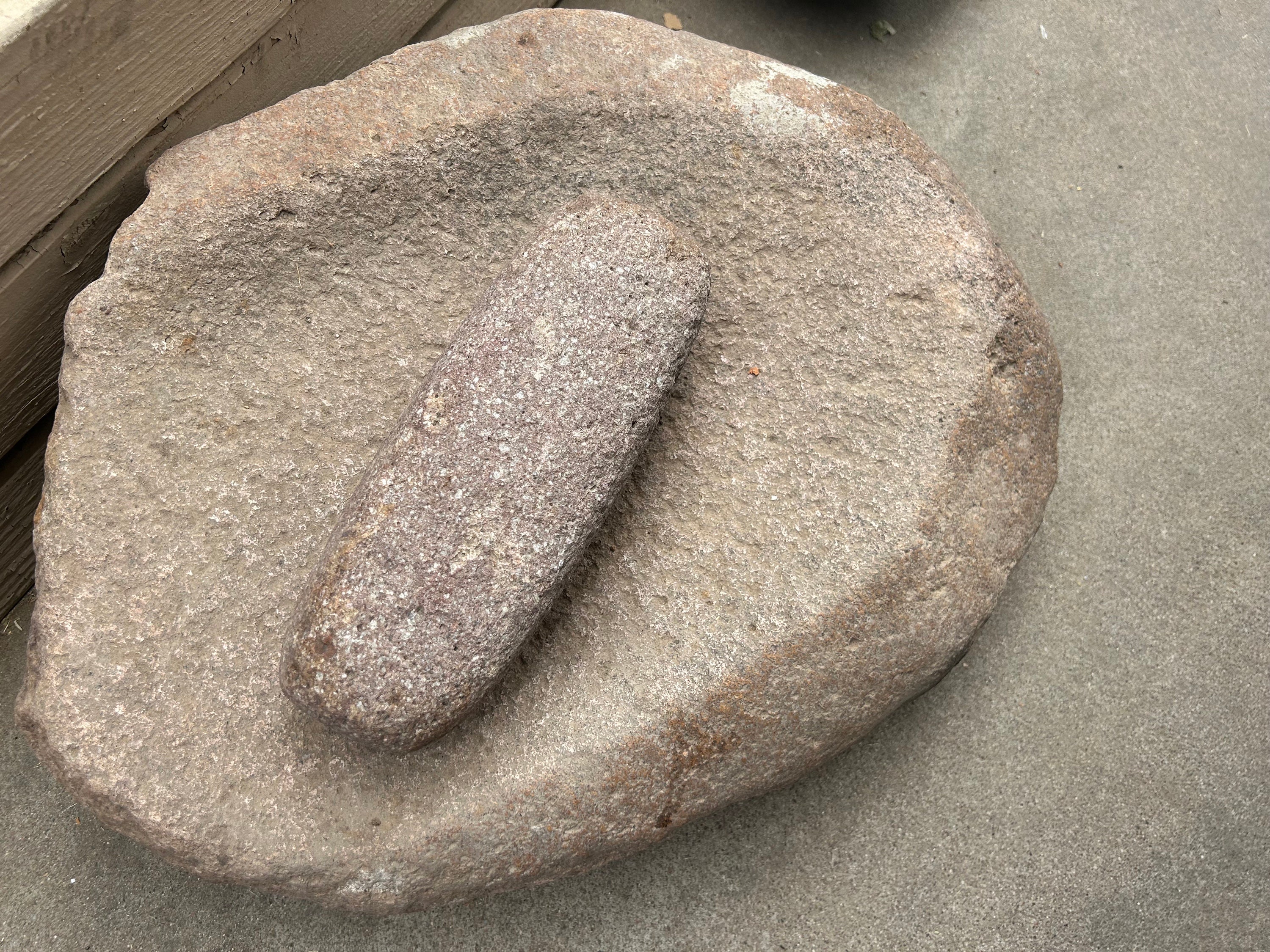 Original Metate Grinding Stone Estimated Age It Was Crafted is 500-700 ...