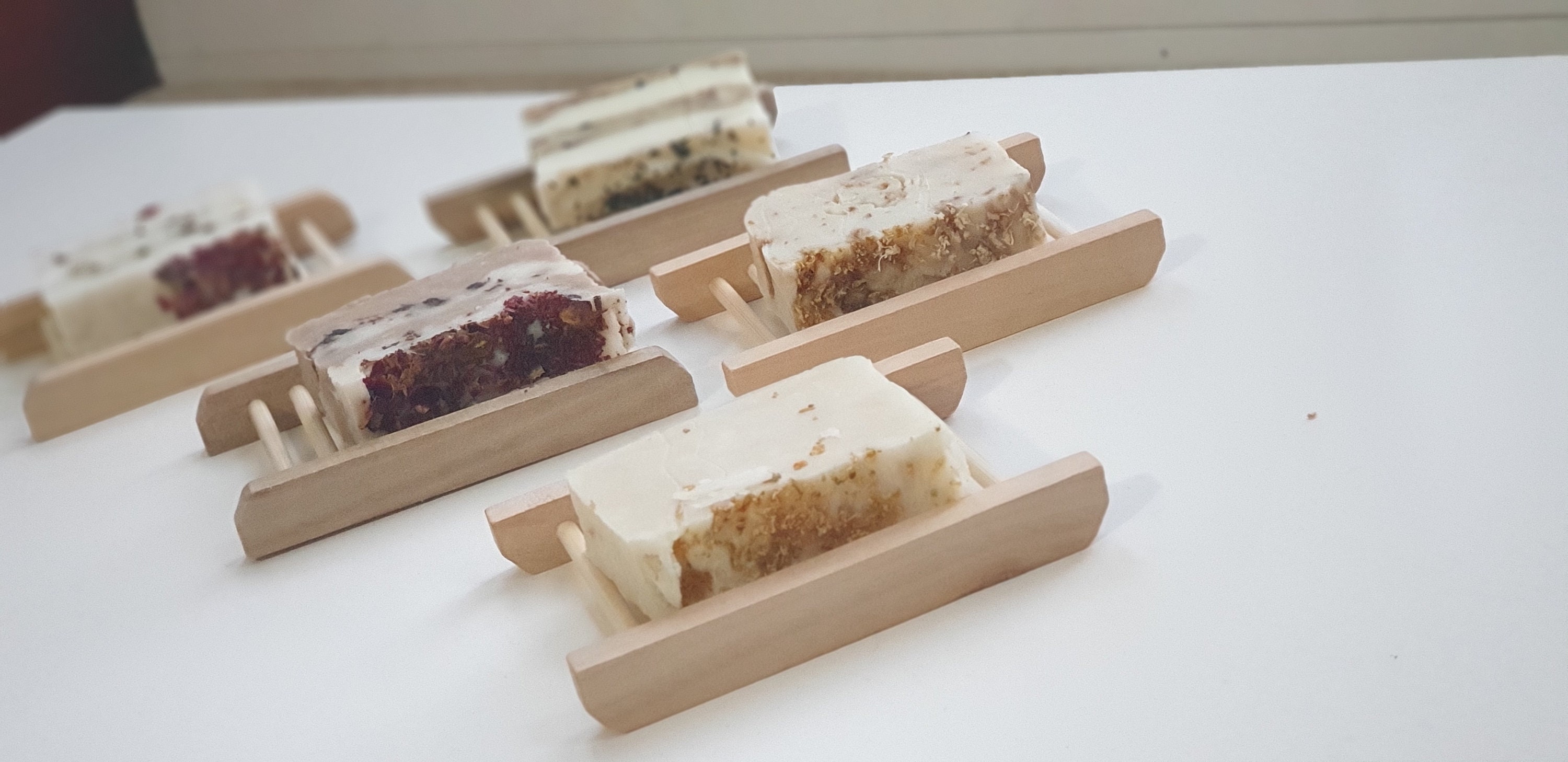 Natural Bamboo and Wood Sleigh Soap Dish Holder - Bamboo Ladder - Etsy
