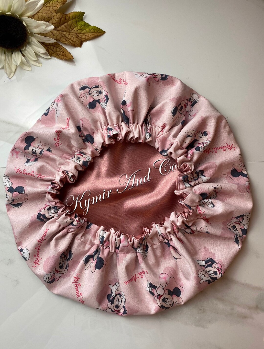 Minnie Mouse Bonnet - Etsy