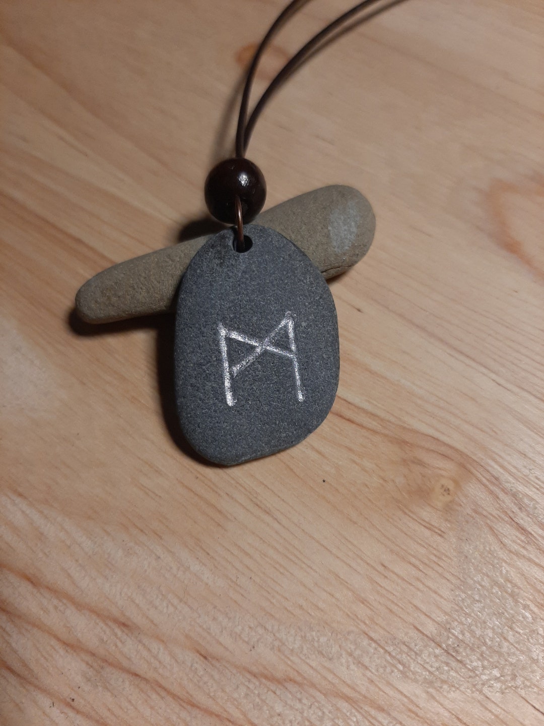 Carved Friends Rune Stone Necklace Mannaz Culture, Friends Viking ...