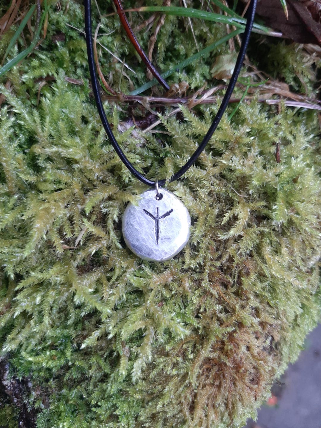 Viking Rune Necklace - Cast and Hammered Pewter - Algiz Rune ...