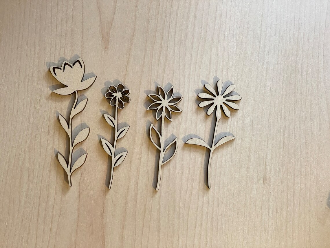 4 Wooden 2D Flowers | to Decorate | to Enjoy - Etsy UK