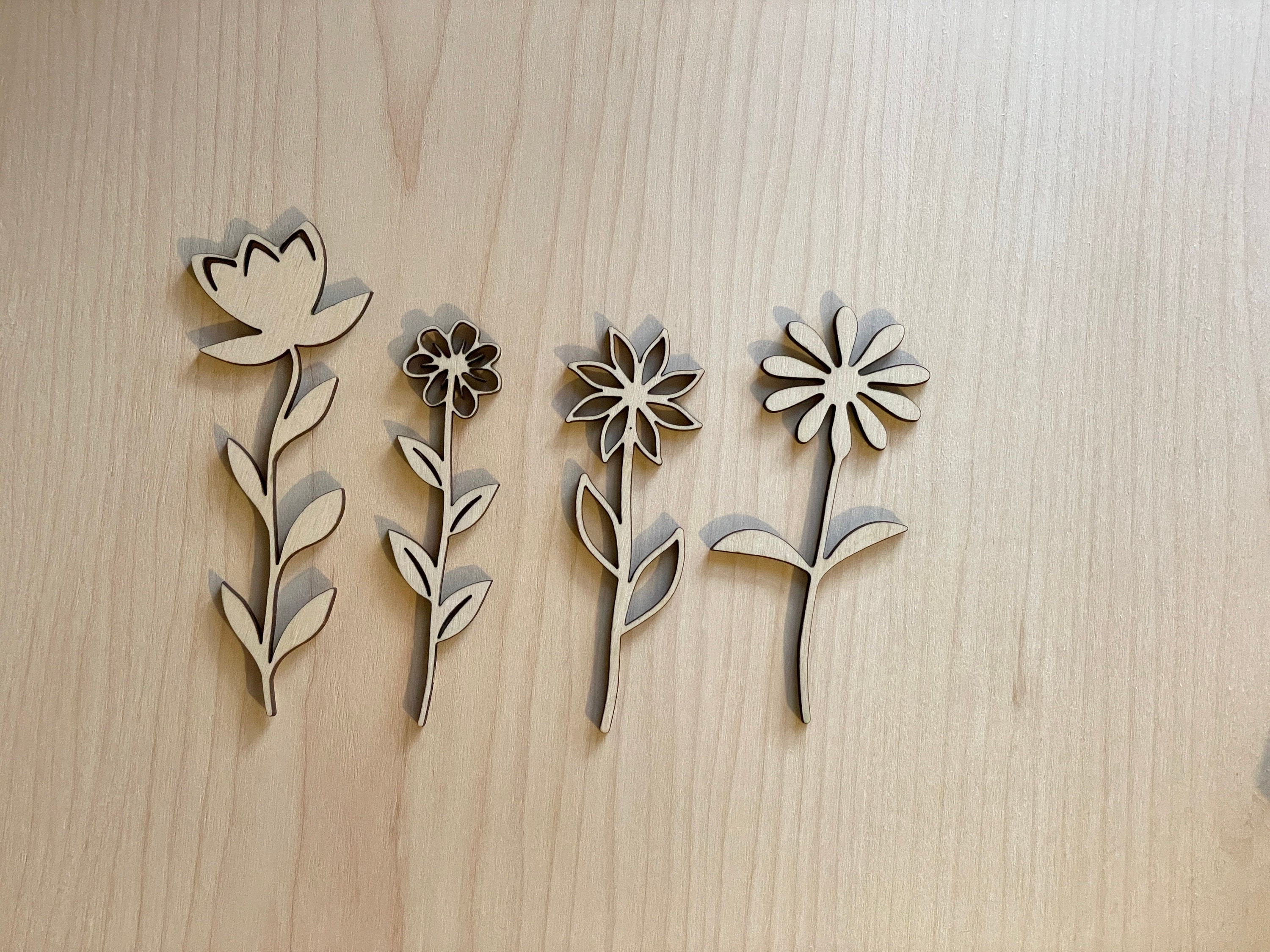 4 Wooden 2D Flowers | to Decorate | to Enjoy - Etsy UK