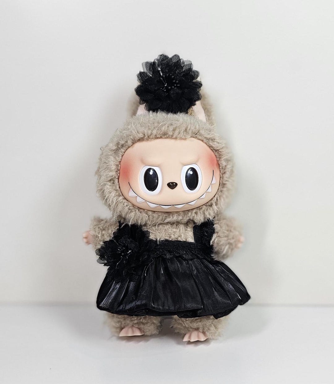 Black Dress for Labubu Doll, Labubu Doll Clothes, Macaron Labubu, Cute ...