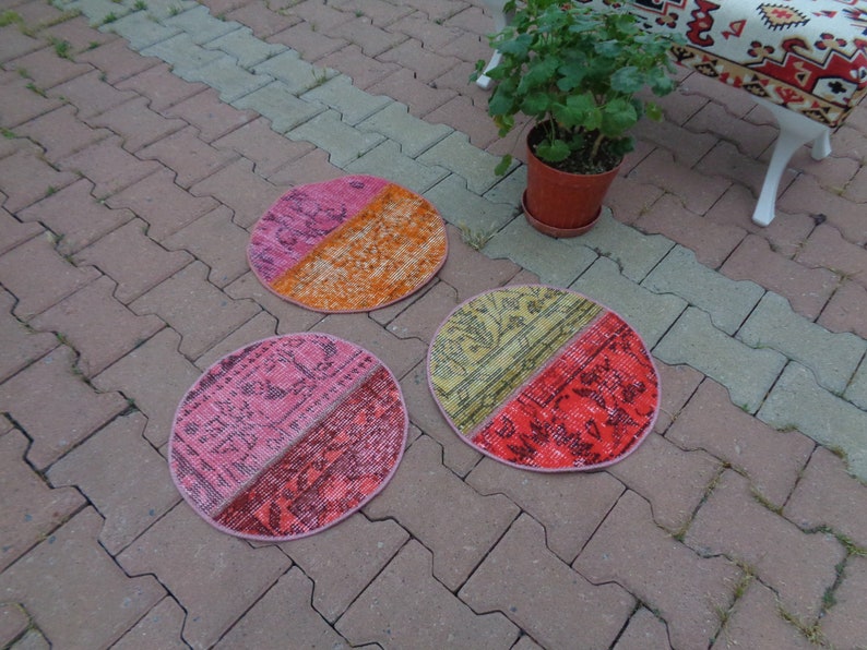 3 Vintage Coasters, Circle Rugs, Colorful Under Plates, Round Carpets ...