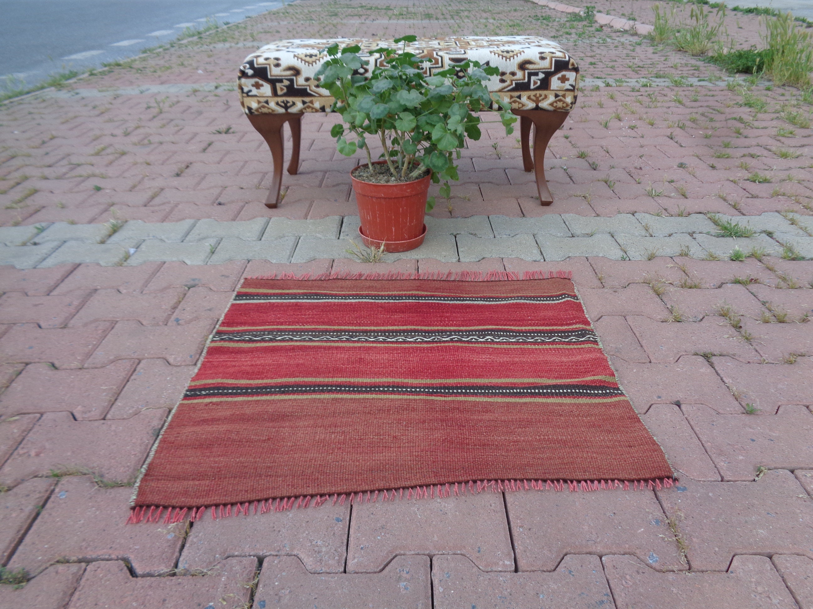 Woven bath mat store
