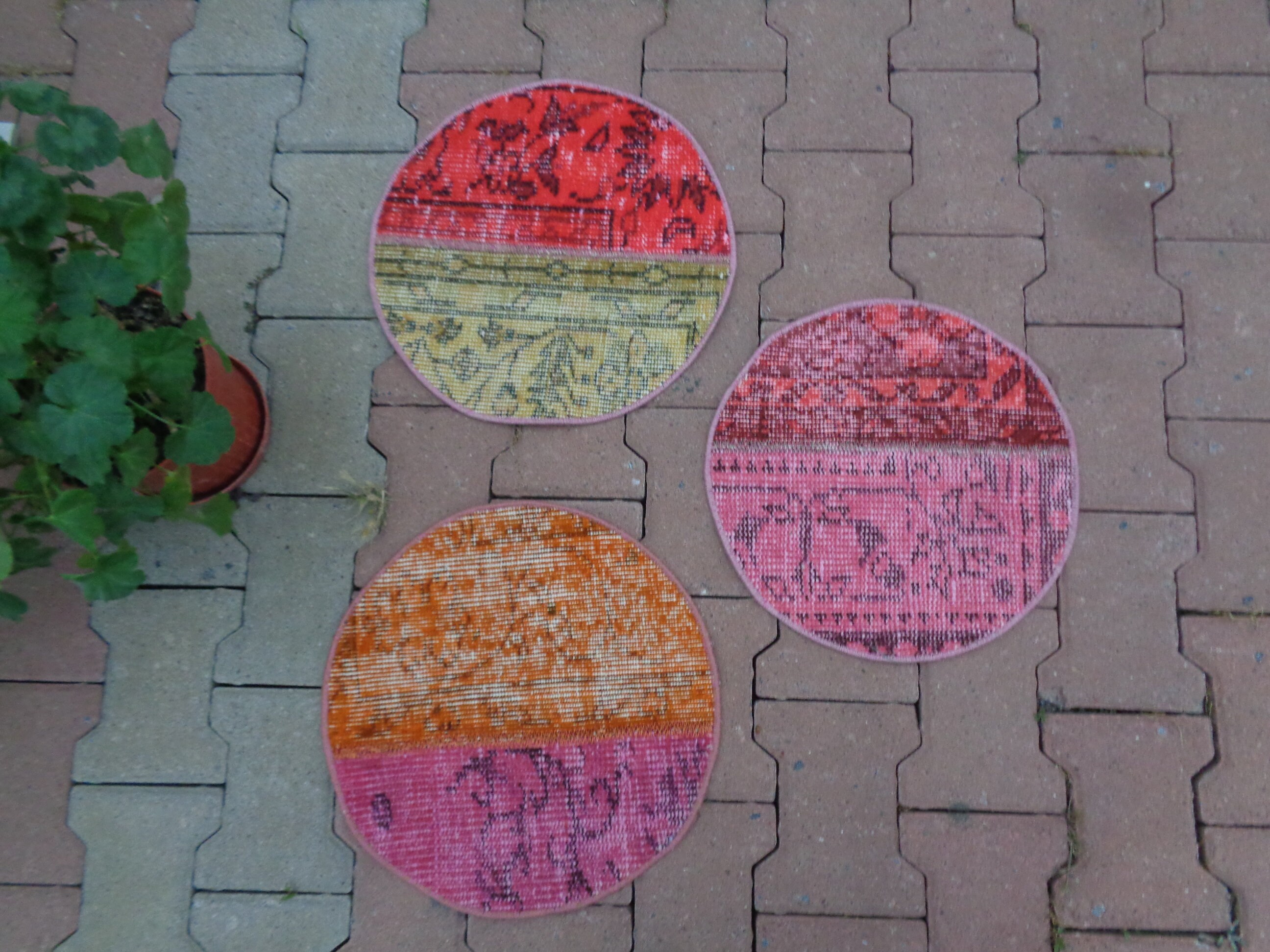 3 Vintage Coasters, Circle Rugs, Colorful Under Plates, Round Carpets ...