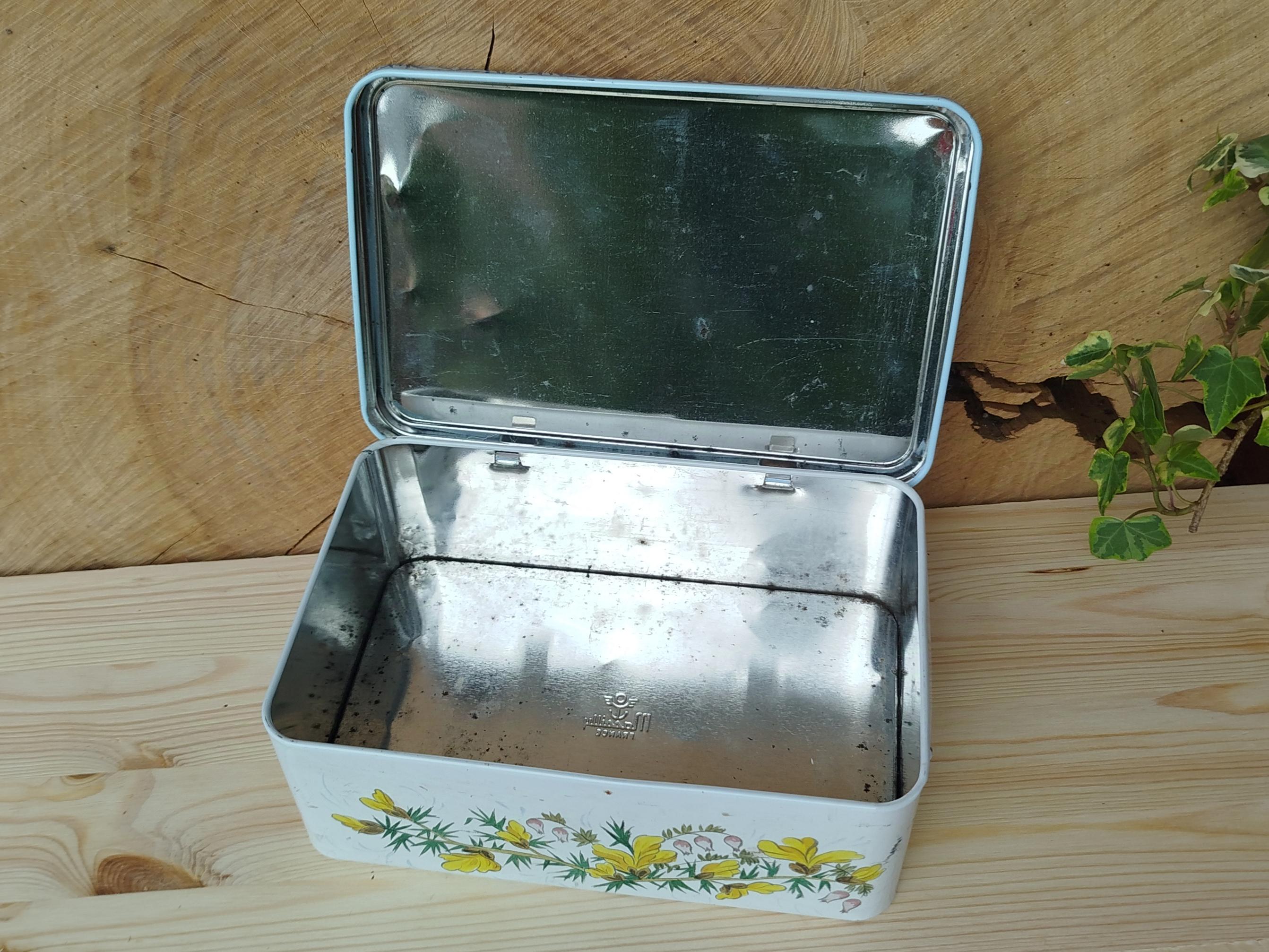 Vintage French Massilly Hinged Lid Tin With HB Henriot Quimper Pottery ...