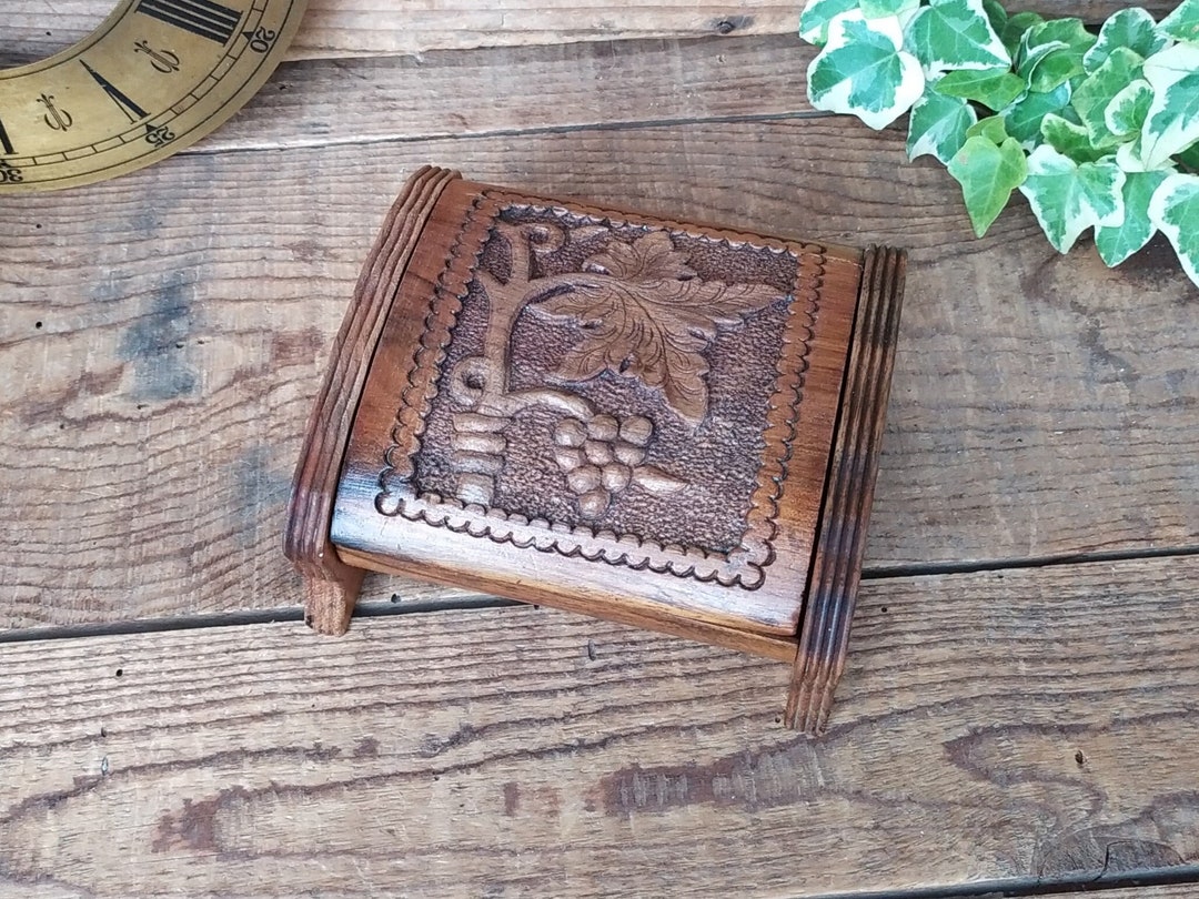 Vintage Small Carved Wooden Box Vine Leaf and Grape Box - Etsy