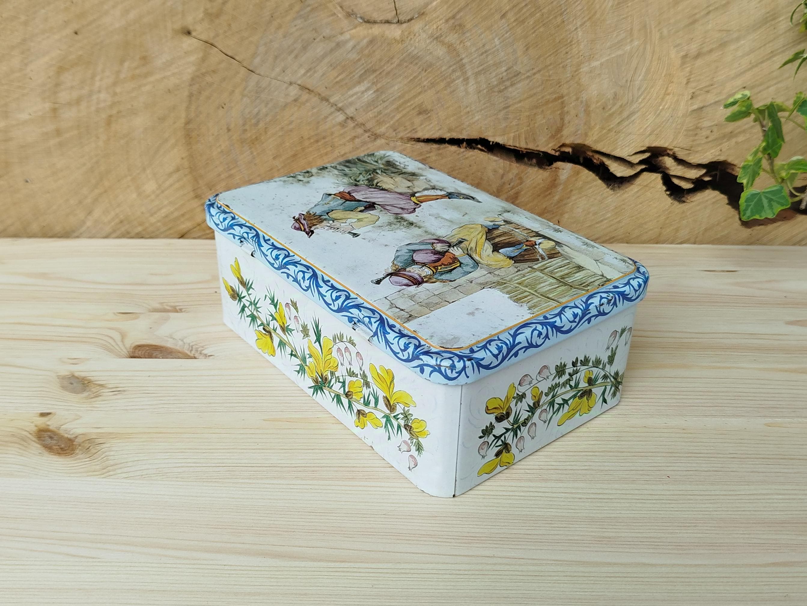 Vintage French Massilly Hinged Lid Tin With HB Henriot Quimper Pottery ...