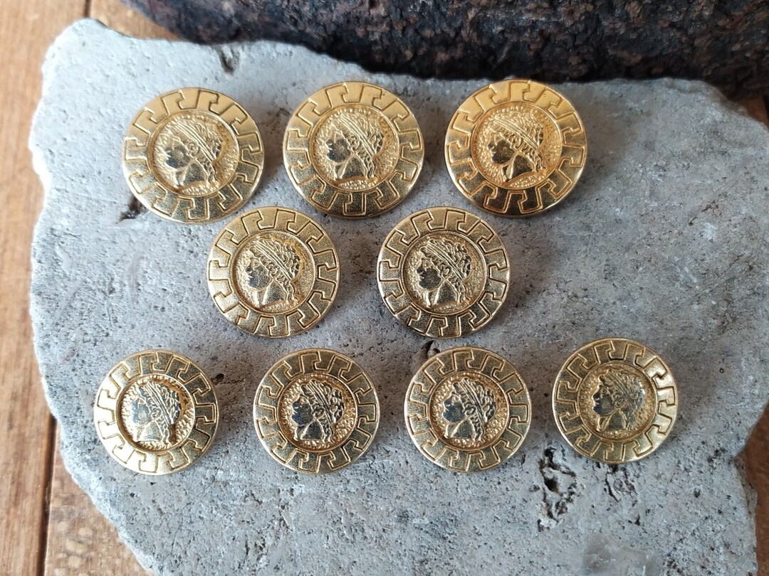 Vintage Greek Key Border Buttons, Set of 9 Gold Tone Metal Buttons - Etsy