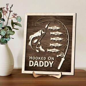 Fathers Day Gifts Fishing, Hooked on Daddy Wooden Sign for Dad, Fathers ...