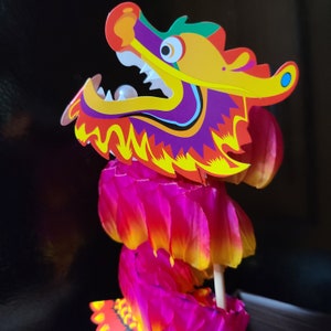 DIY Dragon Dance Hand Puppet Kit: Chinese New Year Craft (29” Dragon ...