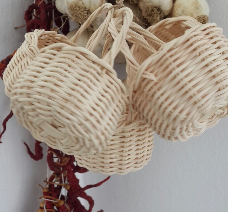 Set of 5 Rattan Mini Baskets Cute Ornamental Baskets - Etsy