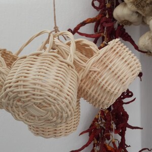 Set of 5 Rattan Mini Baskets, Cute Ornamental Baskets, Dollhouse ...