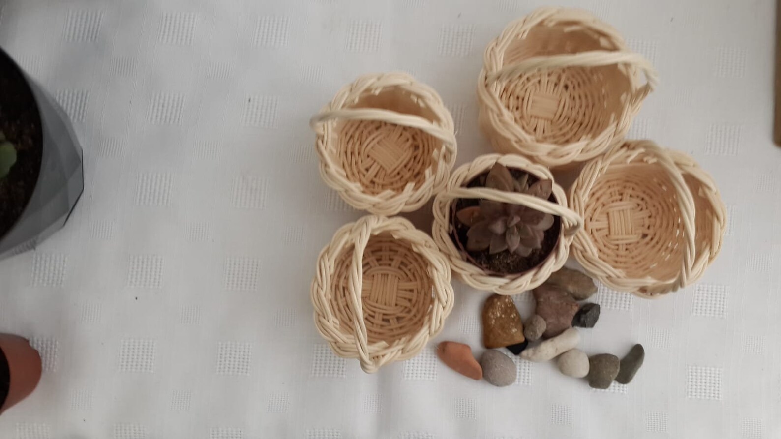 Set of 5 Rattan Mini Baskets, Cute Ornamental Baskets, Dollhouse ...