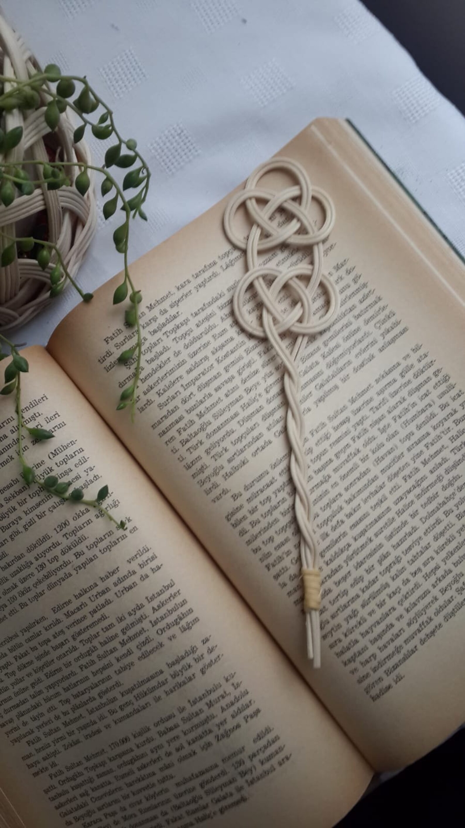 Rattan Bookmark, Flowers Design Bookmarks, Bamboo Scent Stick - Etsy