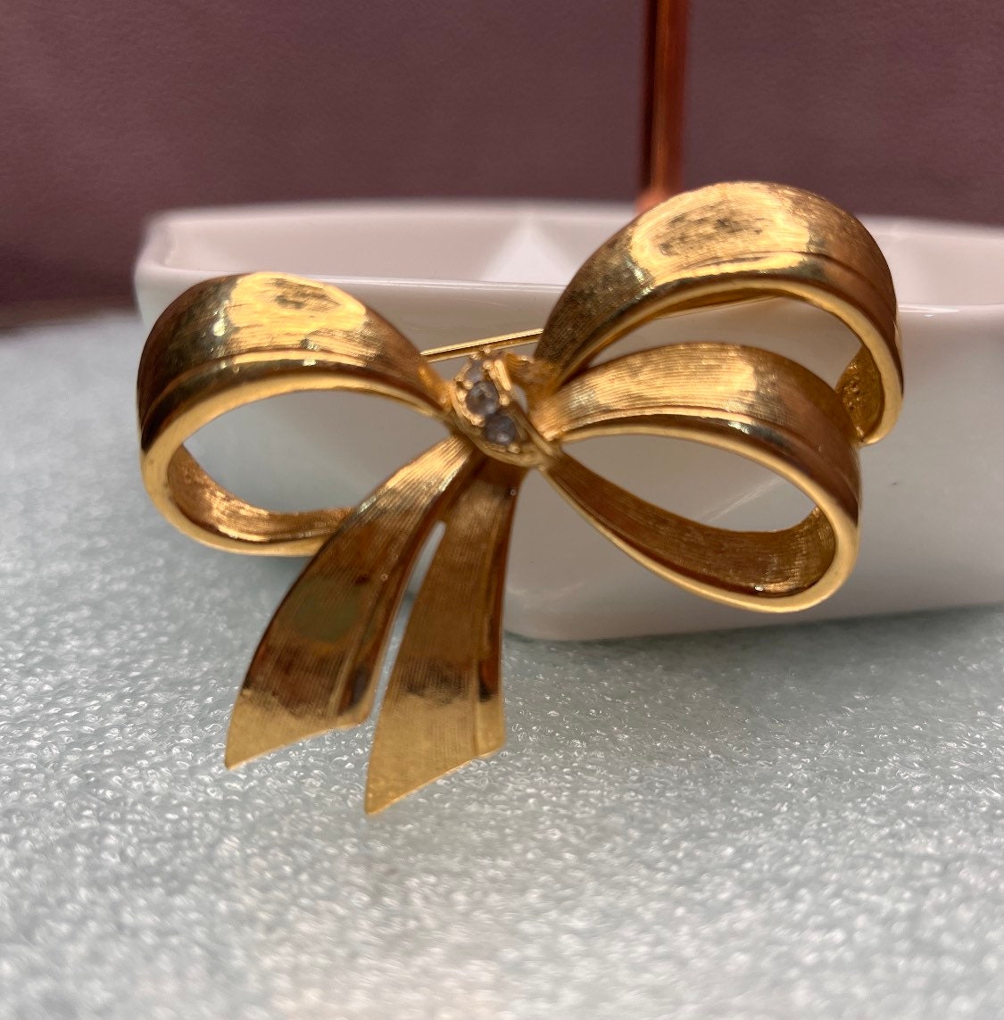 Vintage Avon Brooch Gold Bow With White Rhinestones Fashion - Etsy