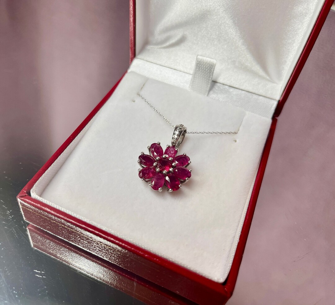 Ruby Flower Pendant Necklace: Sterling Silver Daisy, July Birthstone - Etsy