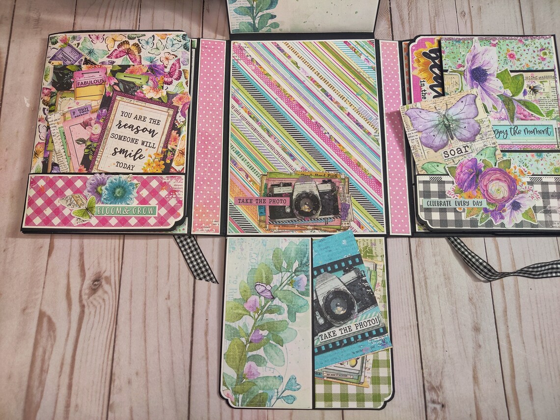 Life is Beautiful Folio Mini Album - Etsy