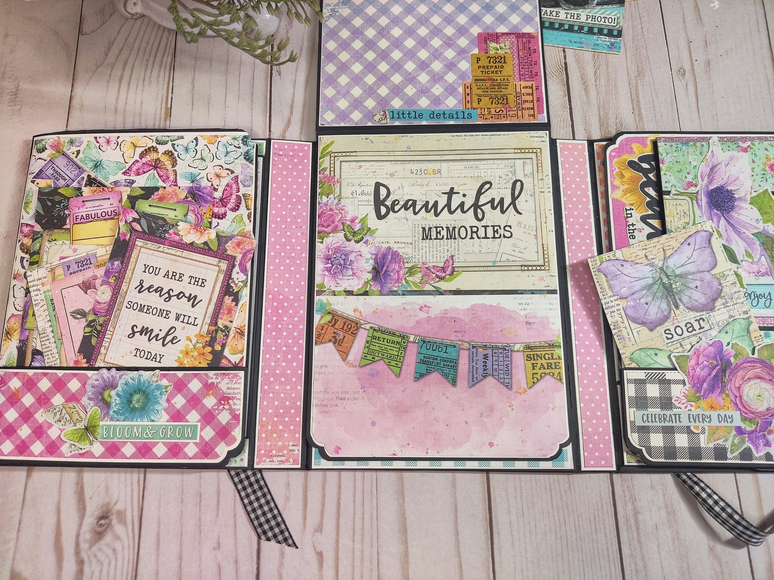 Life is Beautiful Folio Mini Album - Etsy