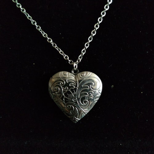 Love Heart Locket Chain Necklace | Etsy