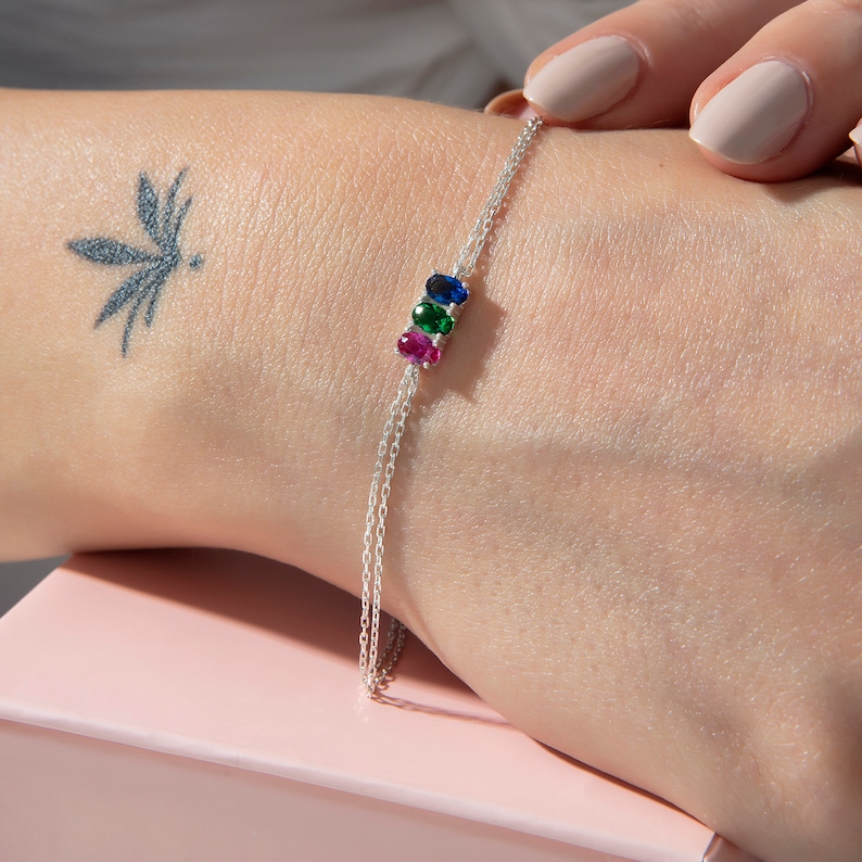 Oval Birthstone Bracelet, Sterling Silver, Personalized Family Gift - Etsy
