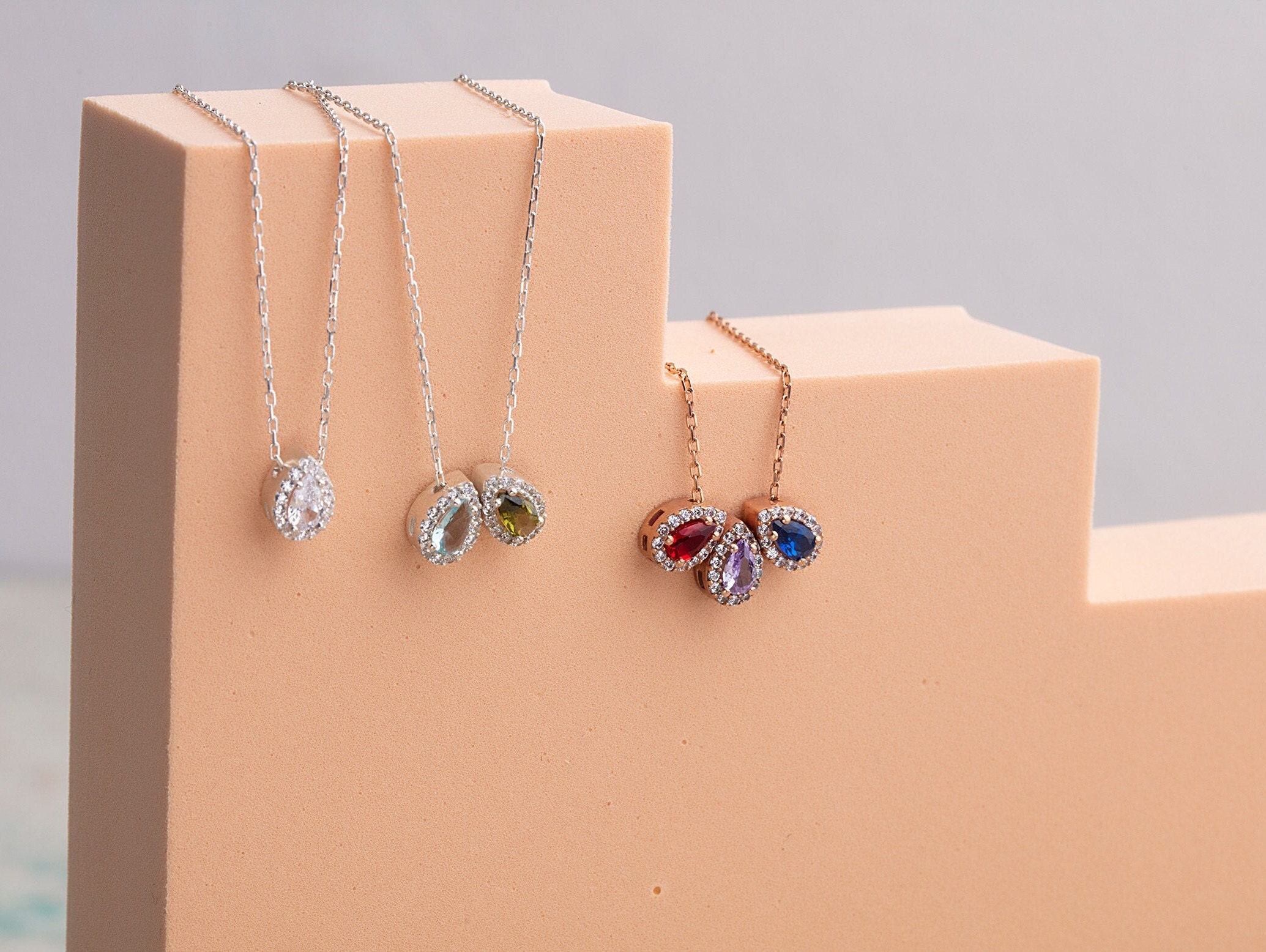 14K Gold Pear Birthstone Necklace, Personalized Family Jewelry - Etsy