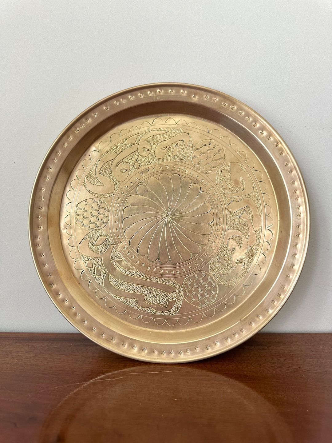 Vintage Brass Tray With Etched Details / Gold Tray / Boho Decor - Etsy