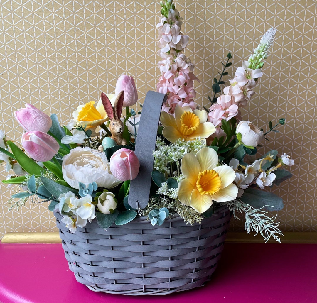 Easter Flower Arrangement, Floral Centrepiece, Everlasting Florals ...