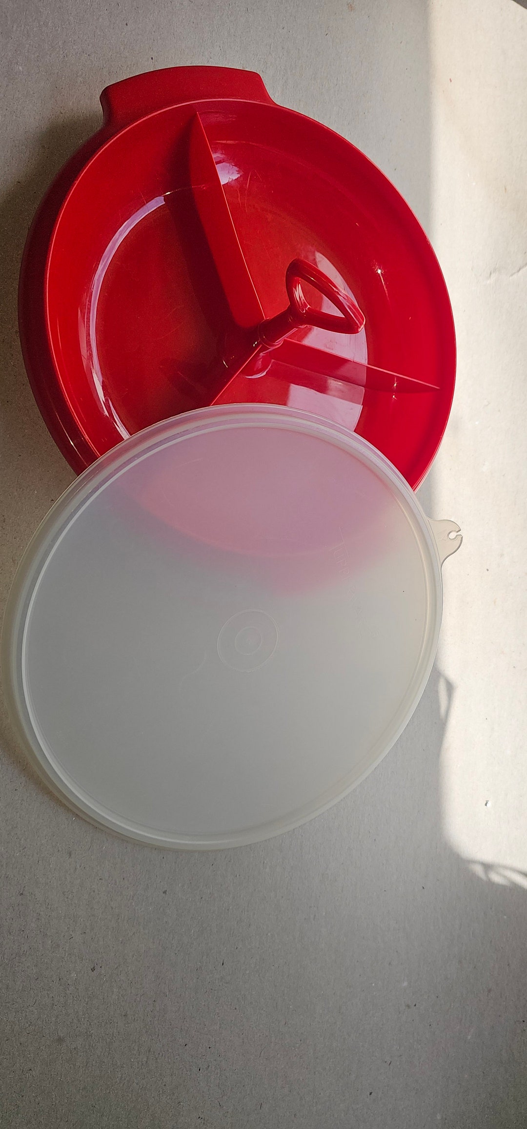 Tupperware Suzette Red Round Divided Tray 608 - Etsy