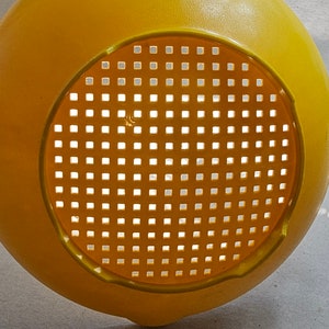 Tupperware Yellow 2 Quart Colander Strainer - Etsy