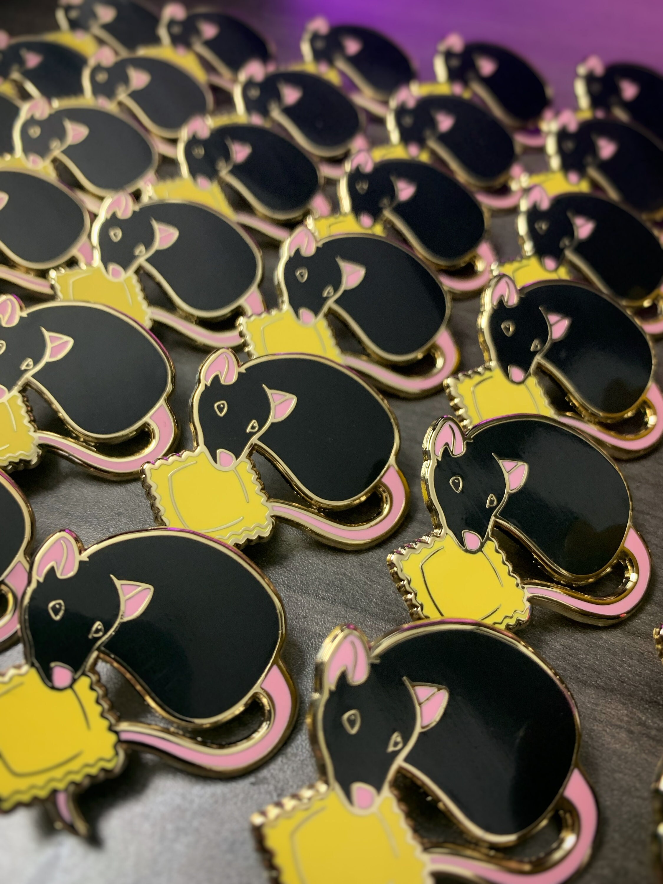 Ravioli Rat "ratvioli" Enamel Pin - Etsy UK