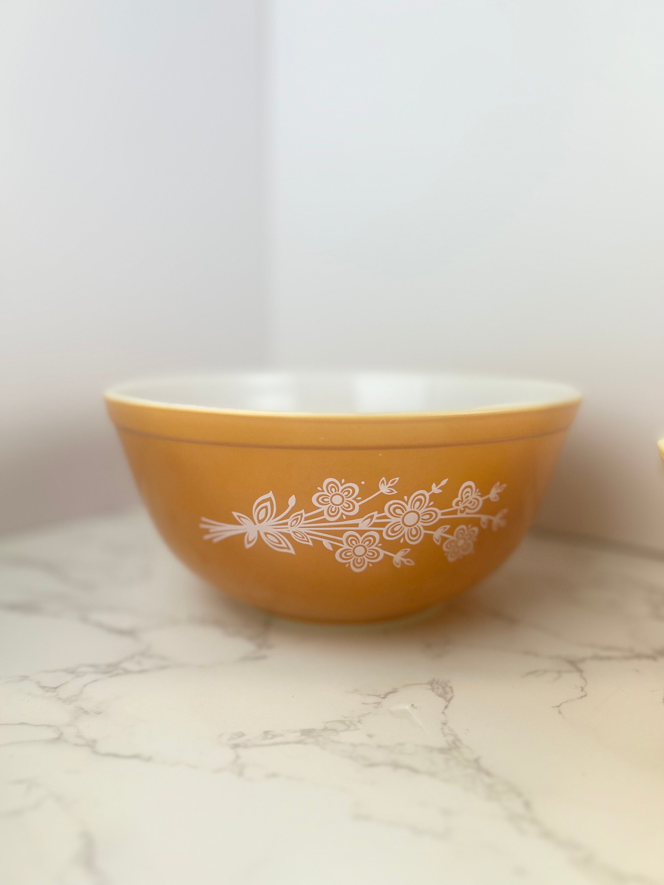 Vintage Pyrex Nesting Bowls Butterfly Gold Nesting Bowls Set of 3 ...