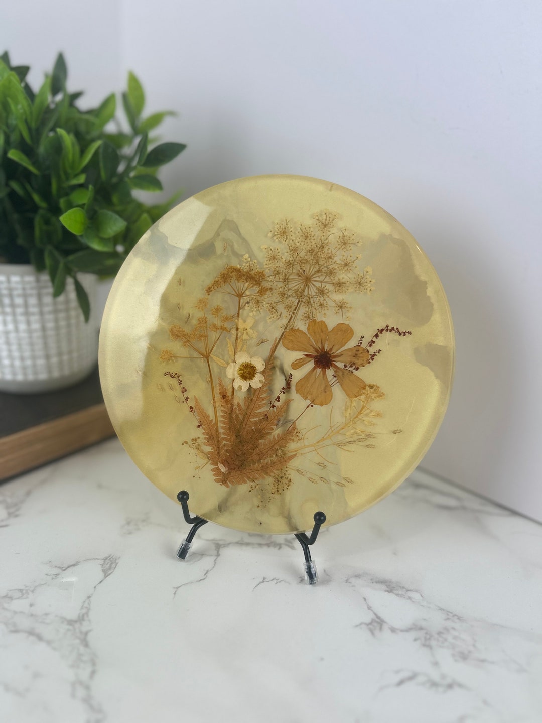 Vintage Pressed Flower Lucite Trivet 70s Hot Plate Boho Decor - Etsy
