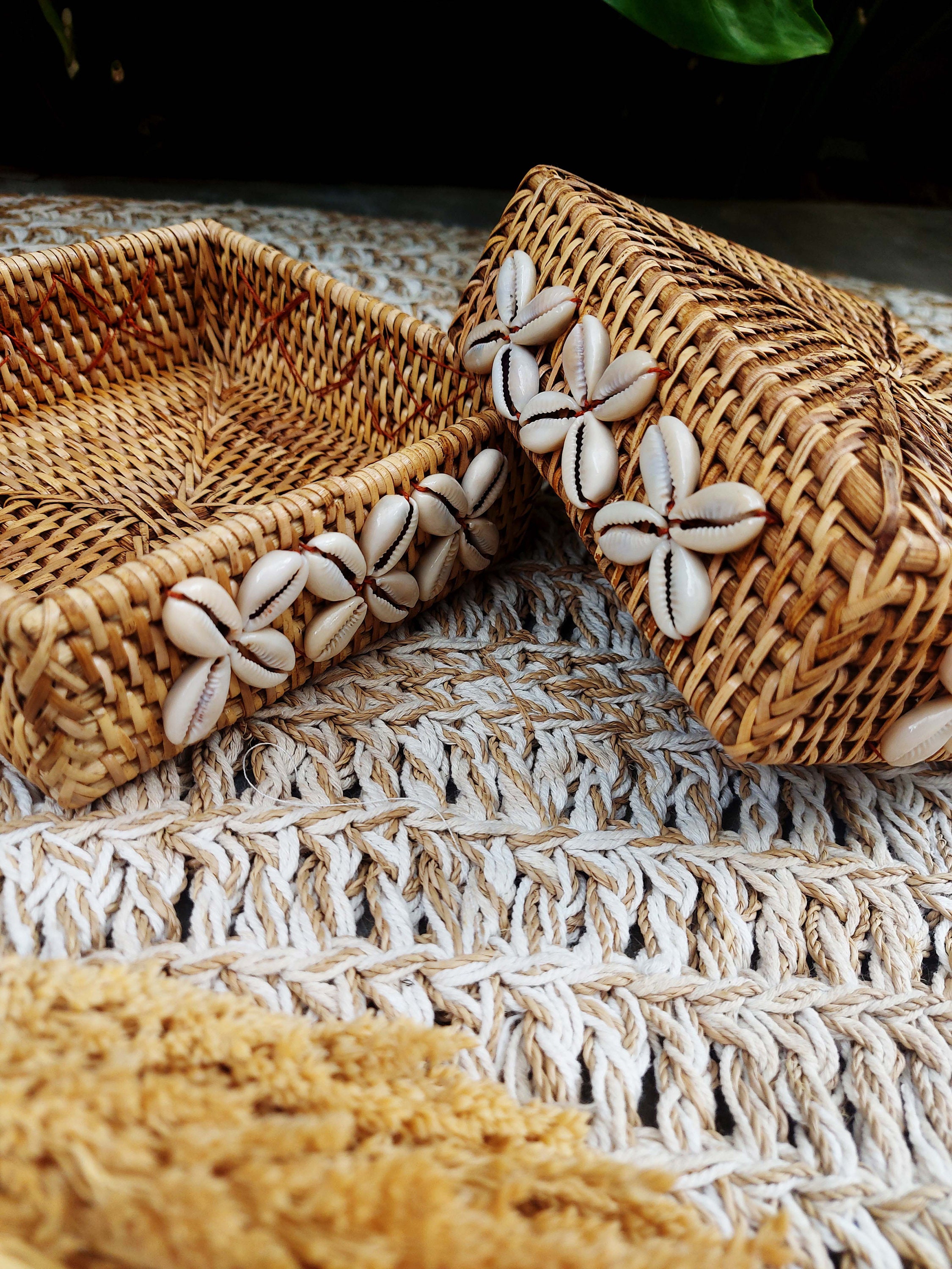 Small Rattan Tray With Cowrie Shell's, Small Tray for SPA Kits, Small ...