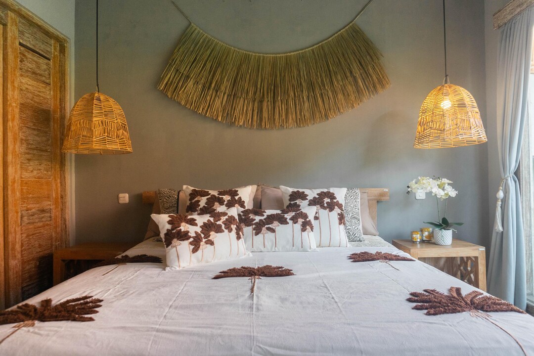 Sania Bedding Set Boho Palm Tree Embroidered Perfect for Couples' Home Gift, Present for Mom ...