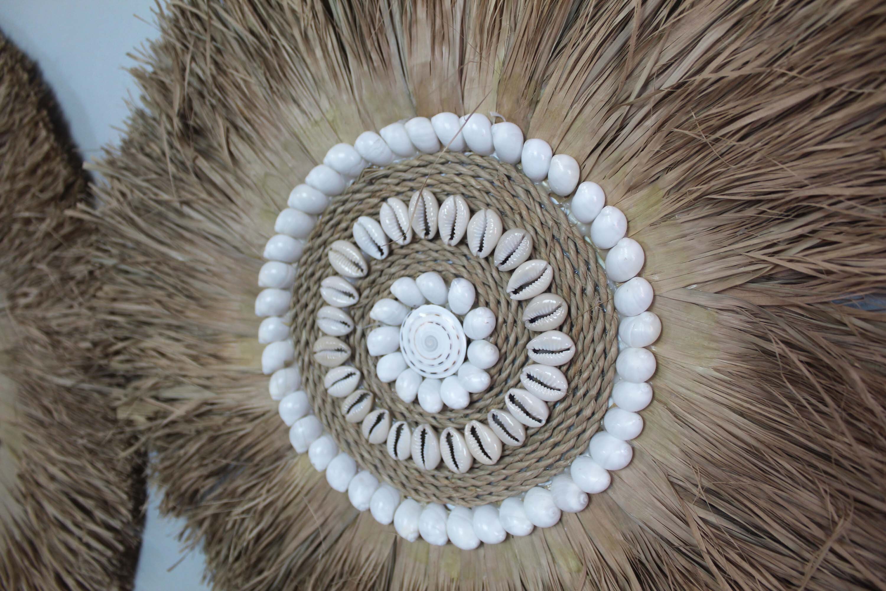 Semaya 3 Piece Wall Art Set, Triptych Round Wall Hanging Neutral Color ...