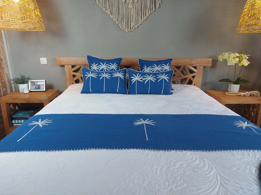 Queen Palm Tree Embroidered Bedding Set in White and Blue, Modern ...